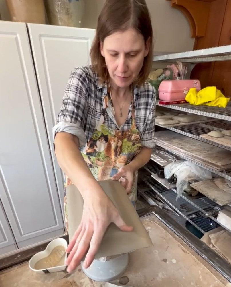 Creating a Tray Using the Slab-Built Method – Donn Zver School of Pottery